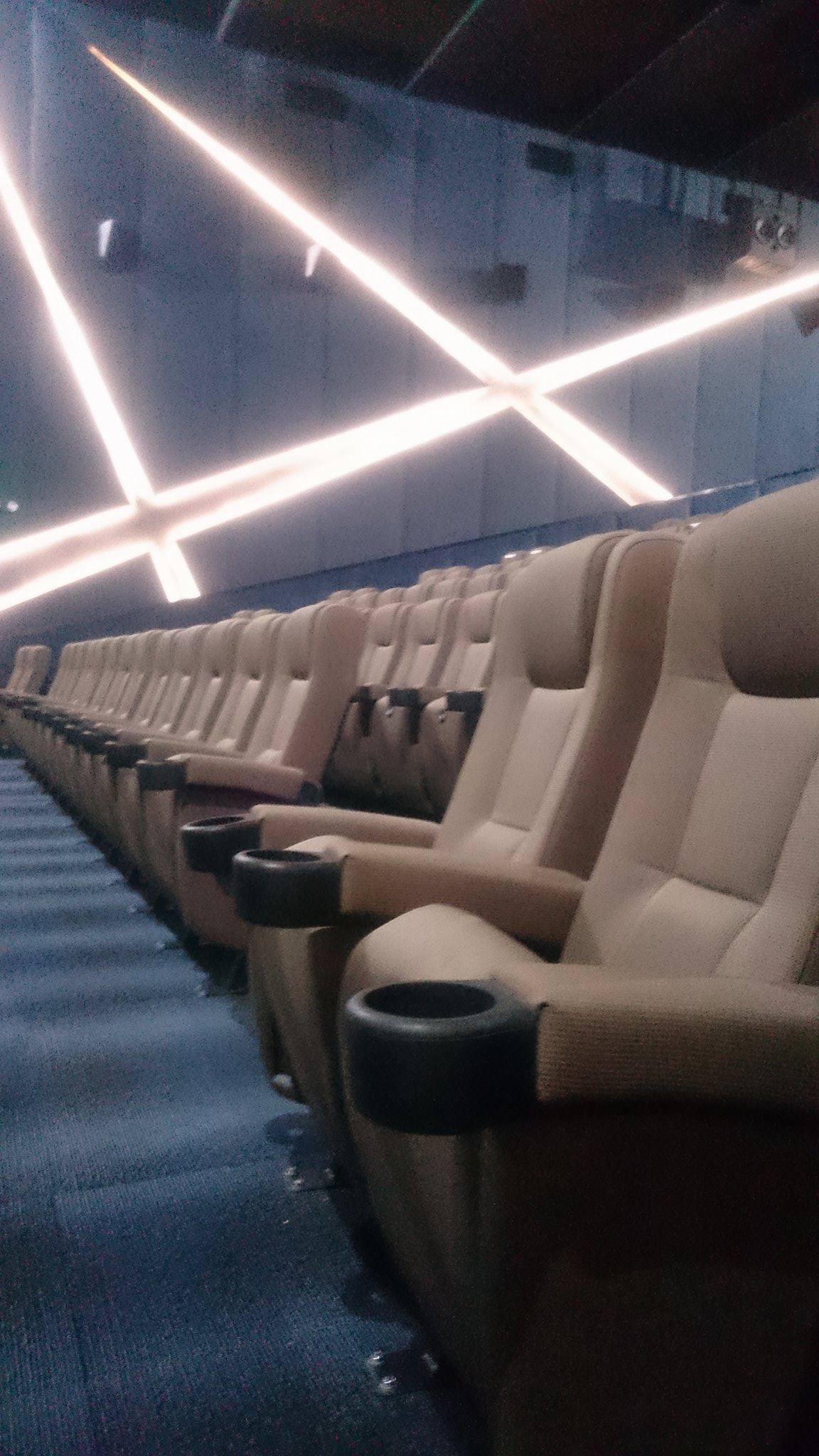 The Uptown Mall Cinema Experience – PELIKULA MANIA