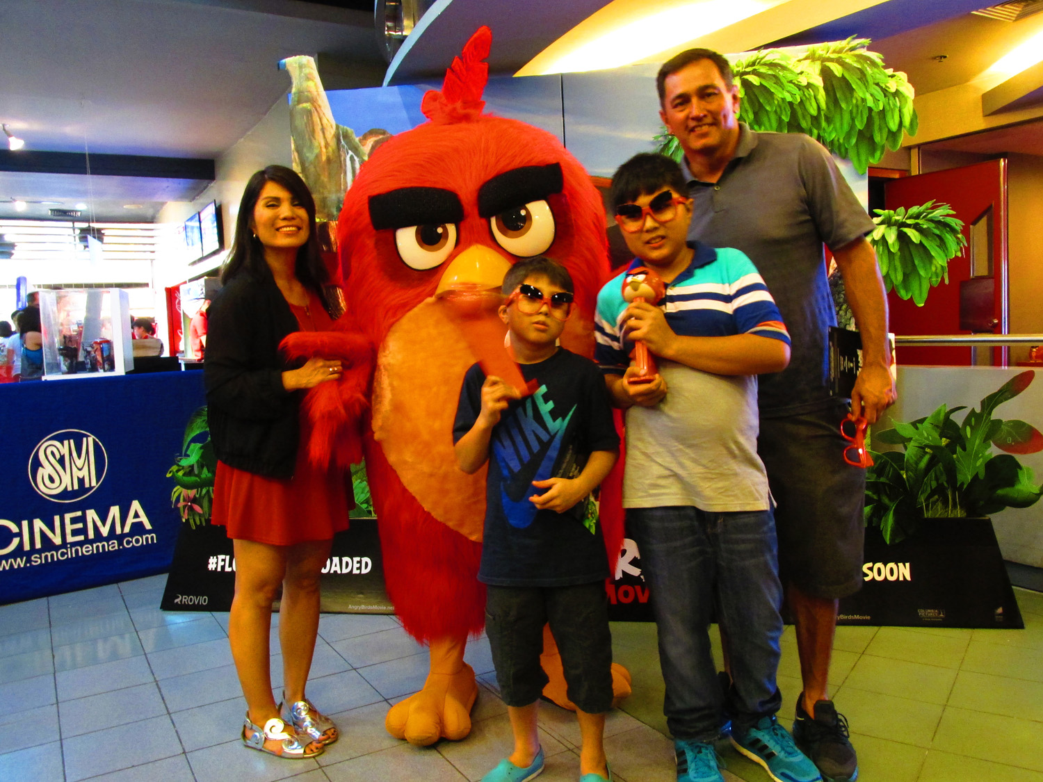 PBA Legend Vince Hizon and family – PELIKULA MANIA