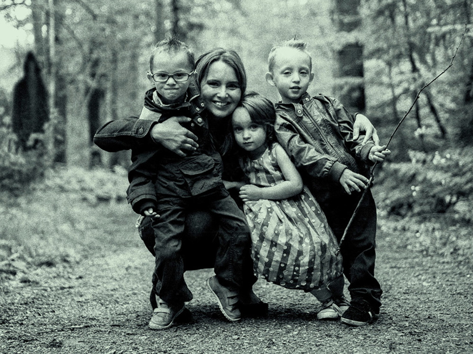 THE BYE BYE MAN – PELIKULA MANIA