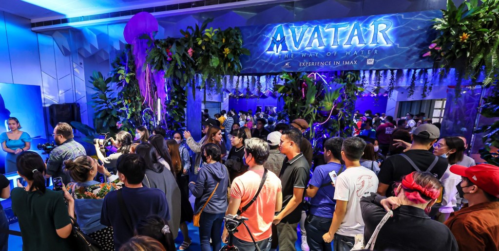 The Holiday Movie Event of the Year, ‘Avatar: The Way of Water’ now in ...