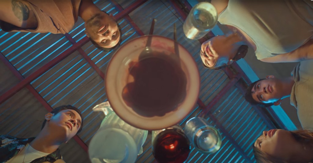'The Last Beergin' Review: Reflections over a drink with strangers